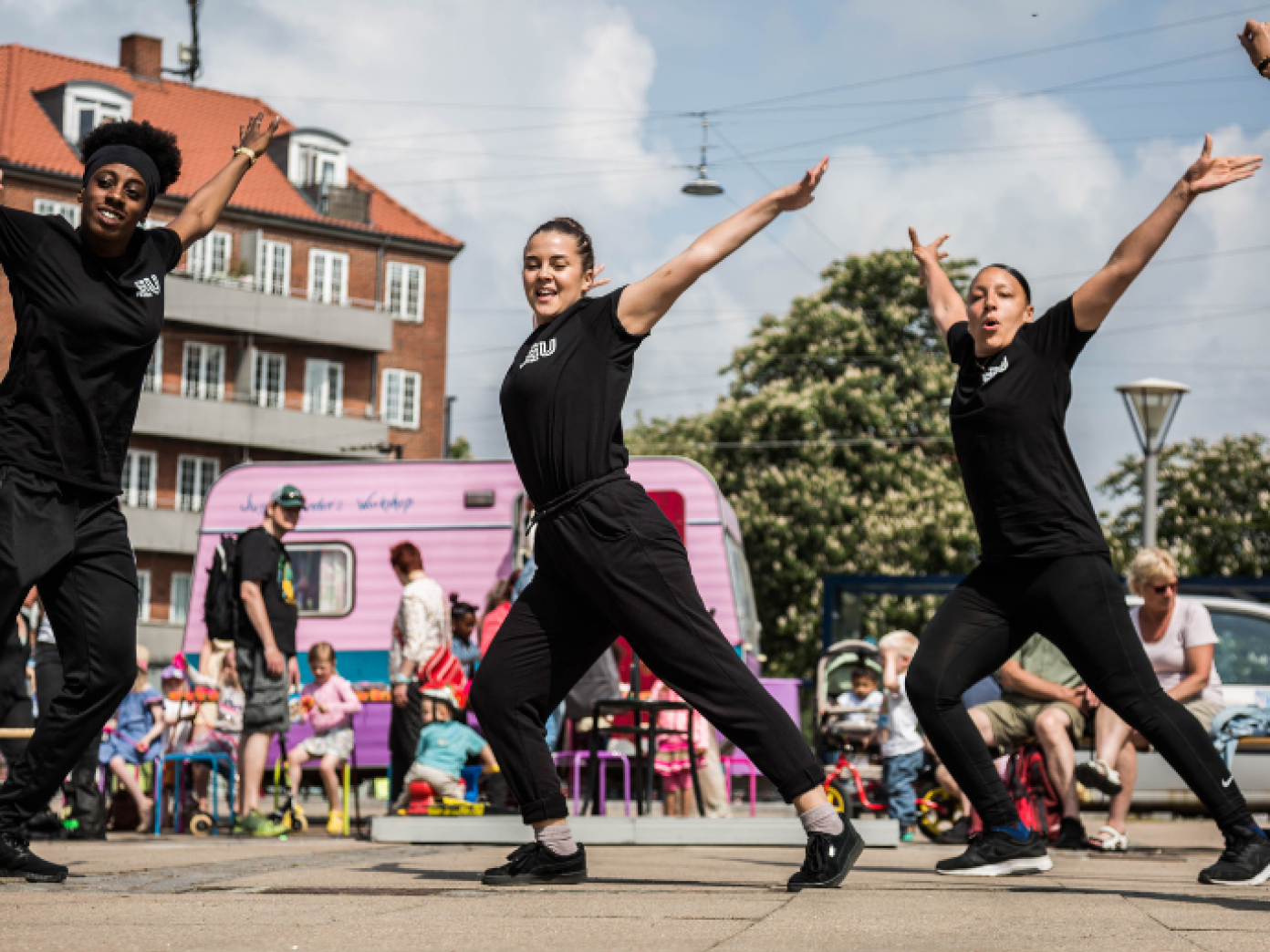 subURBAN DANCE FESTIVAL i Dansekapellet | Dansekapellet